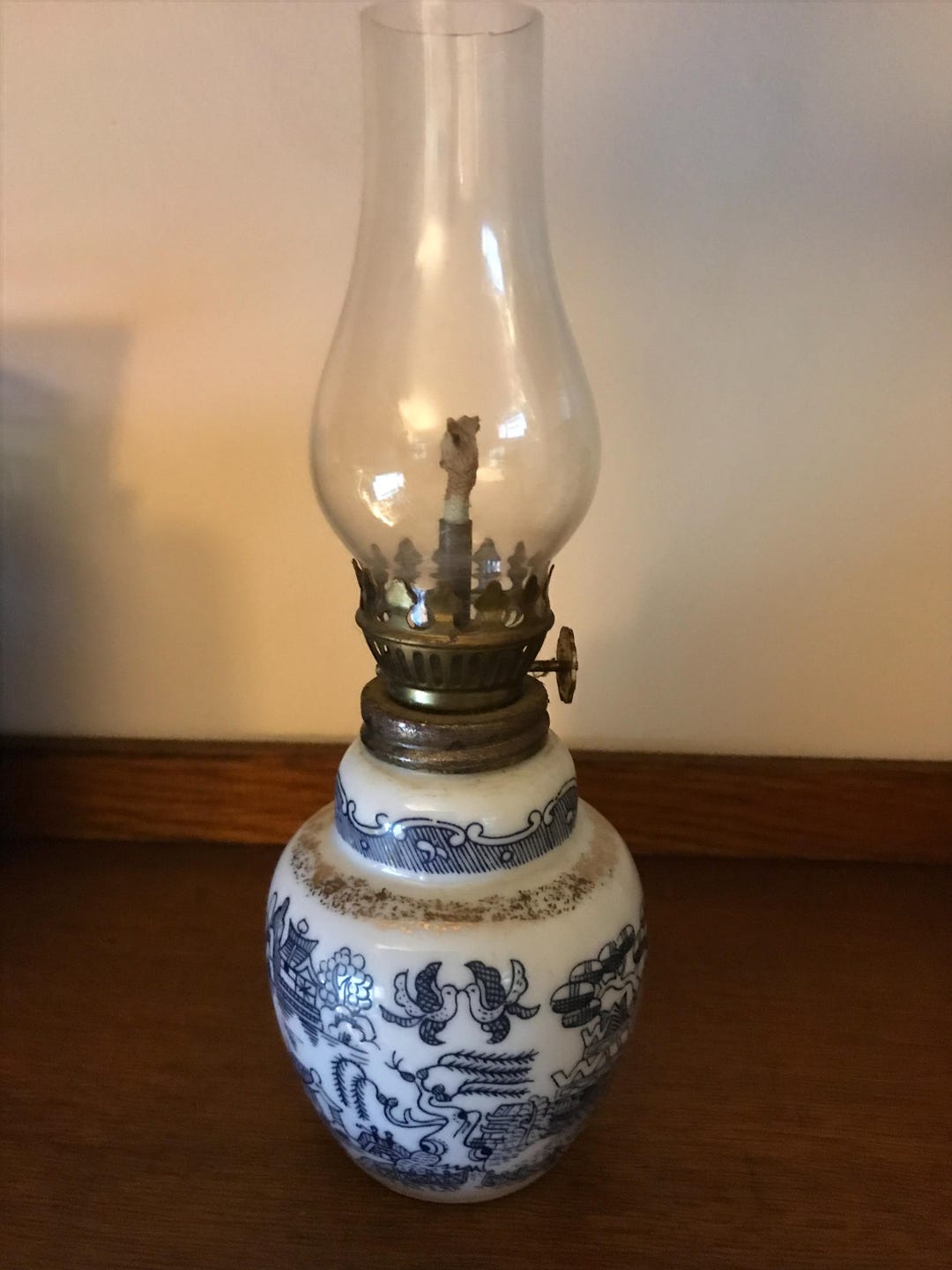 Vintage Blue Willow Mini Oil Lamp W/original Enesco Japan Sticker 2 ...