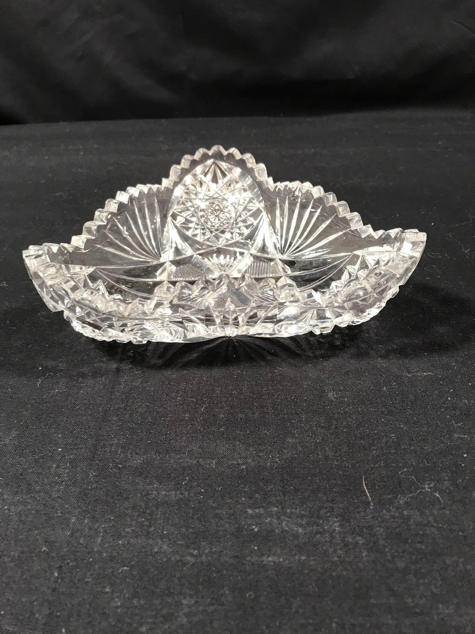 ABCG American Brilliant Cut Glass Triangle Bon Bon Hobstars Fans ...