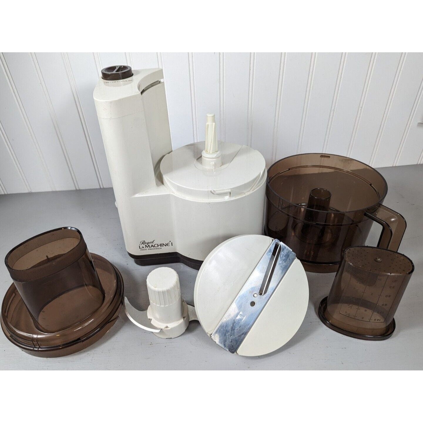 Regal V813 La Machine I Food Processor Working 120v 220w Vintage - Etsy