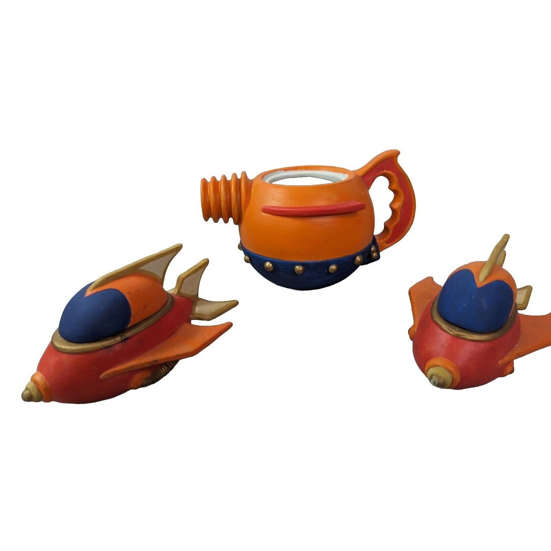 Vintage SILVESTRI Ray Gun Ceramic Teapot W Space Ships Taiwan ...