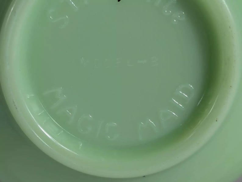 Vintage Magic Maid Star Rite Model B Jadeite Green Mixing Bowl Cereal ...