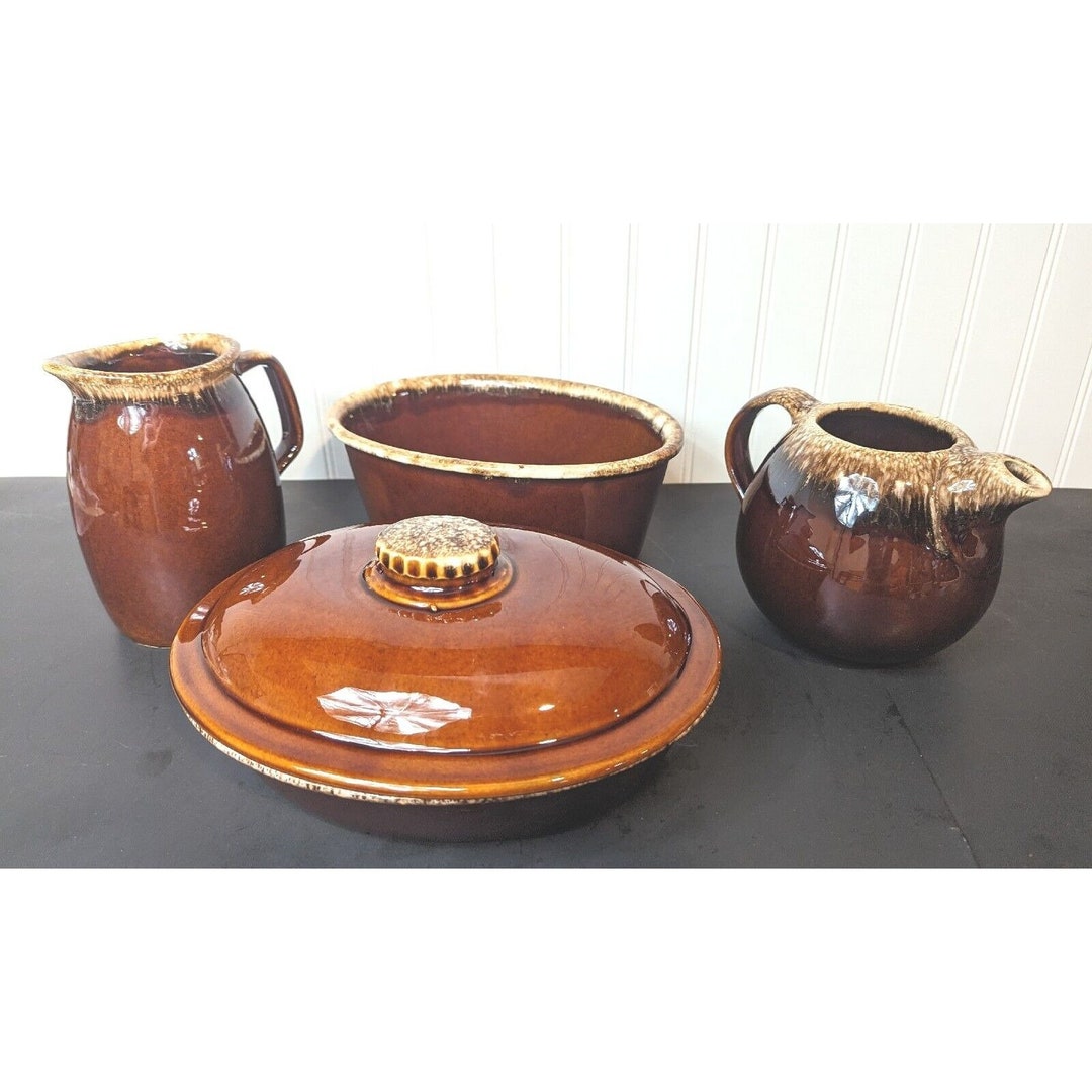 4 Pc Hull Brown Drip 1 Covered 1 Oval Vegetable Bowl Set Pitchers Lot ...