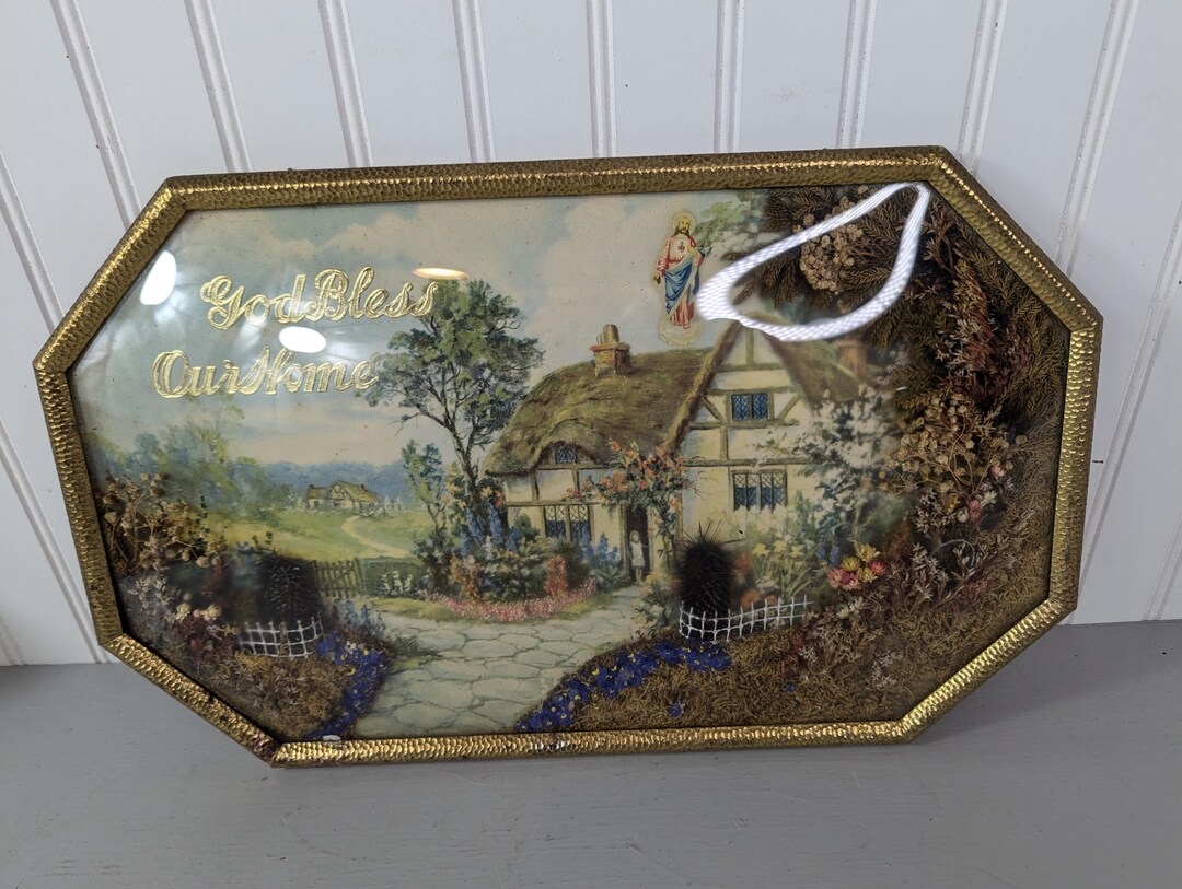 Vtg 8 Sided Metal Frame Convex Bubble Glass Collage Diorama god Bless ...