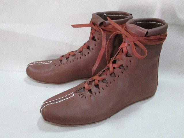 Calcei height up to 20cm | Etsy