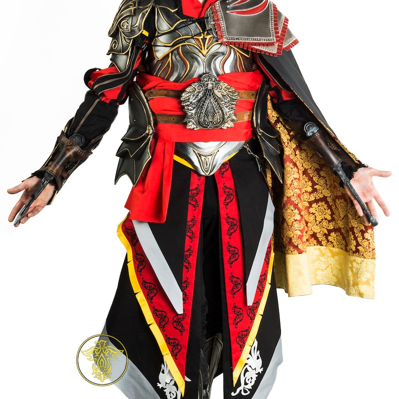 Ezio Cosplay Costume - Etsy