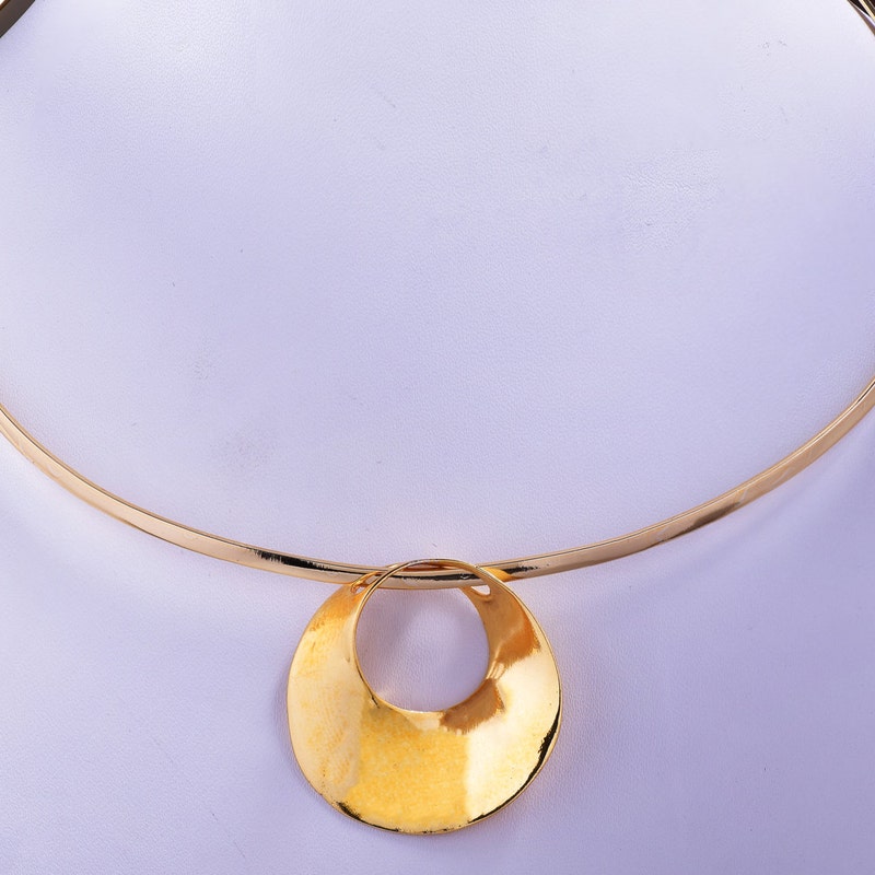Disc Pendant - Etsy
