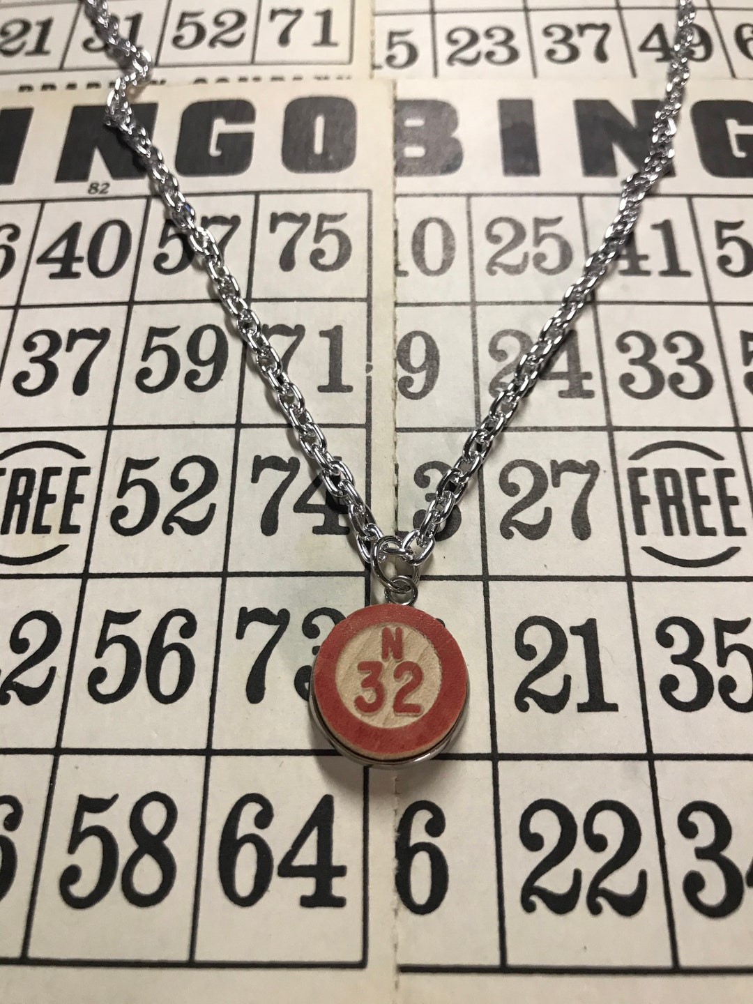 Vintage Wooden Bingo Necklace Silver Tone - Bingo Marker Chip - Board ...