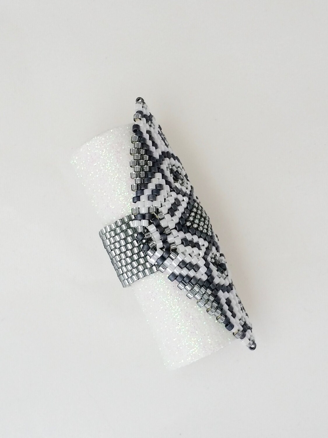 Large Geometric Ring Hand-threaded - Etsy