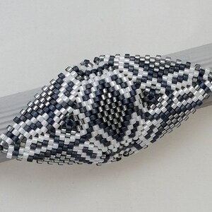 Large Geometric Ring Hand-threaded - Etsy