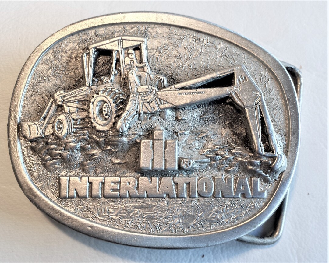 Vintage Spec Cast Inc. Pewter Belt Buckle International Harvester Heavy ...