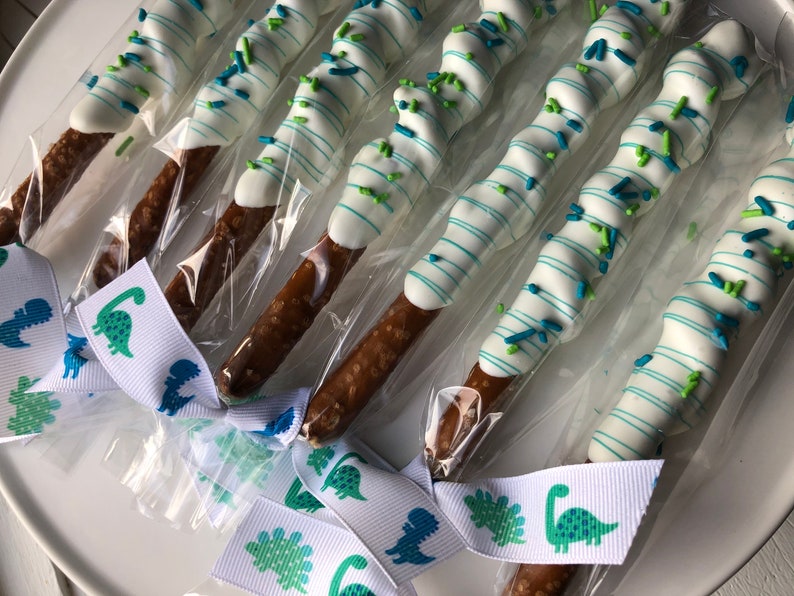 1 Dozen Dinosaur Chocolate Pretzels Dinosaur Theme Party - Etsy