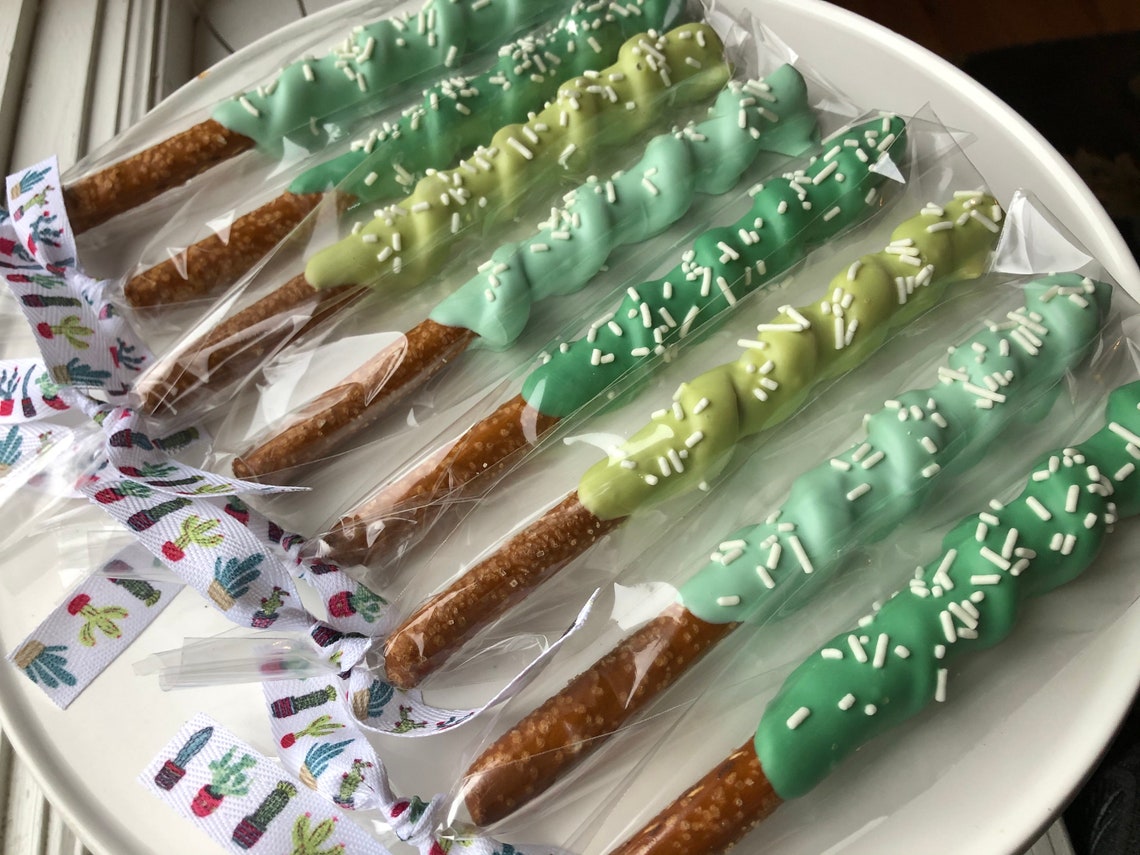 1 Dozen Cactus Chocolate Pretzels Party Favors Fiesta Theme | Etsy