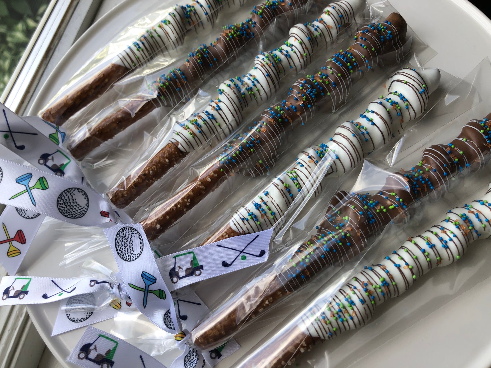 1 Dozen Golf Theme Chocolate and Caramel Pretzels / Golf | Etsy