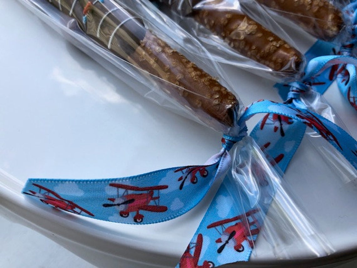1 Dozen Airplane Chocolate Dipped Pretzels Vintage Airplane | Etsy