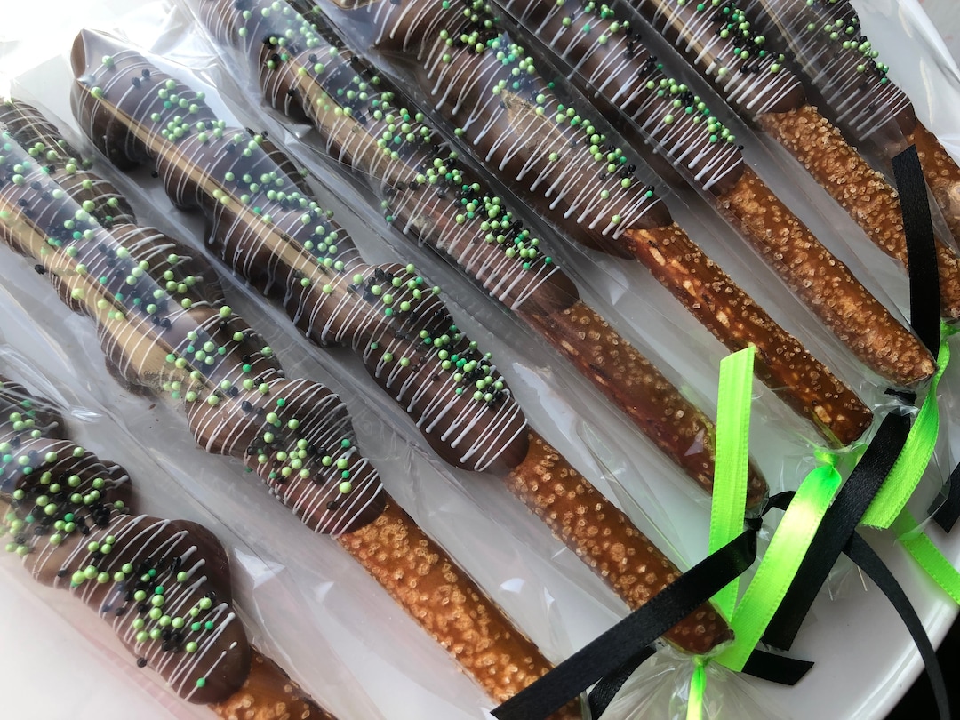 Minecraft Theme Chocolate Pretzels, Minecraft Party, Minecraft Birthday ...