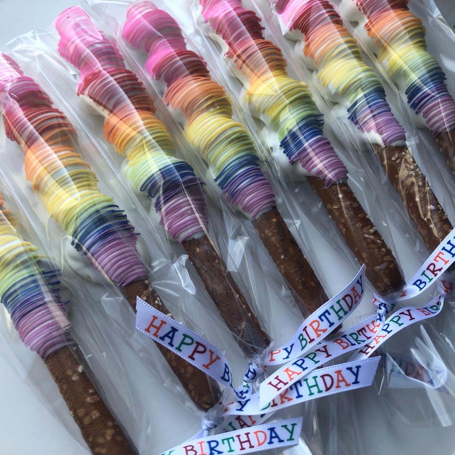 Rainbow Chocolate Caramel Pretzels, Candy Land Theme, Rainbow Party ...