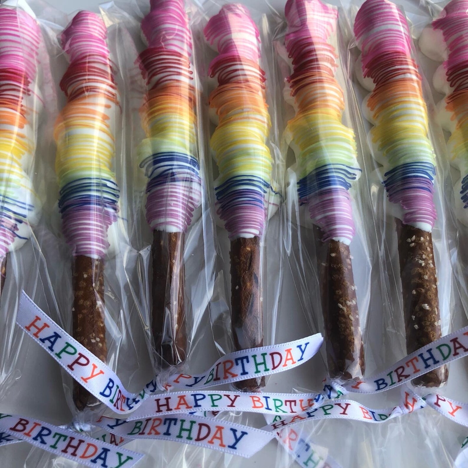 Rainbow Chocolate Caramel Pretzels, Candy Land Theme, Rainbow Party ...