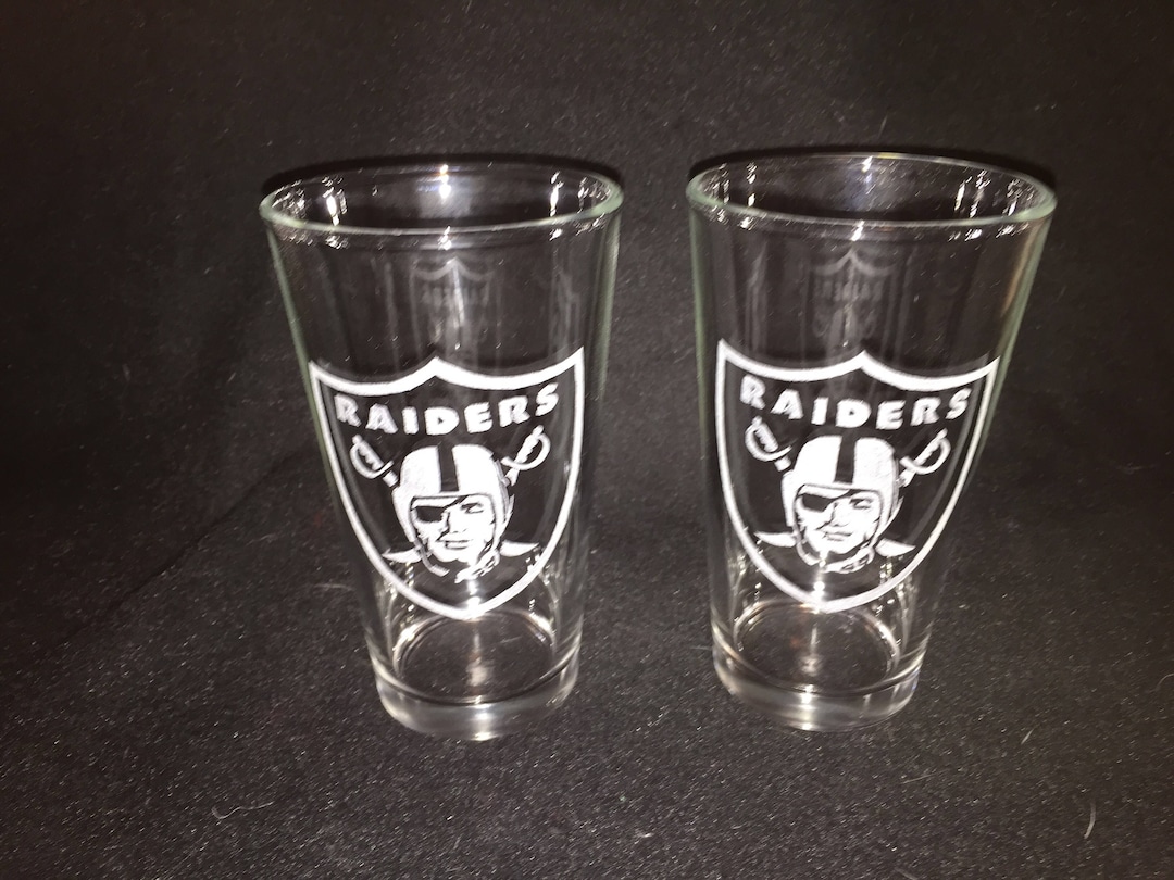 Raiders Hand Etched Pint Glasses! - Etsy
