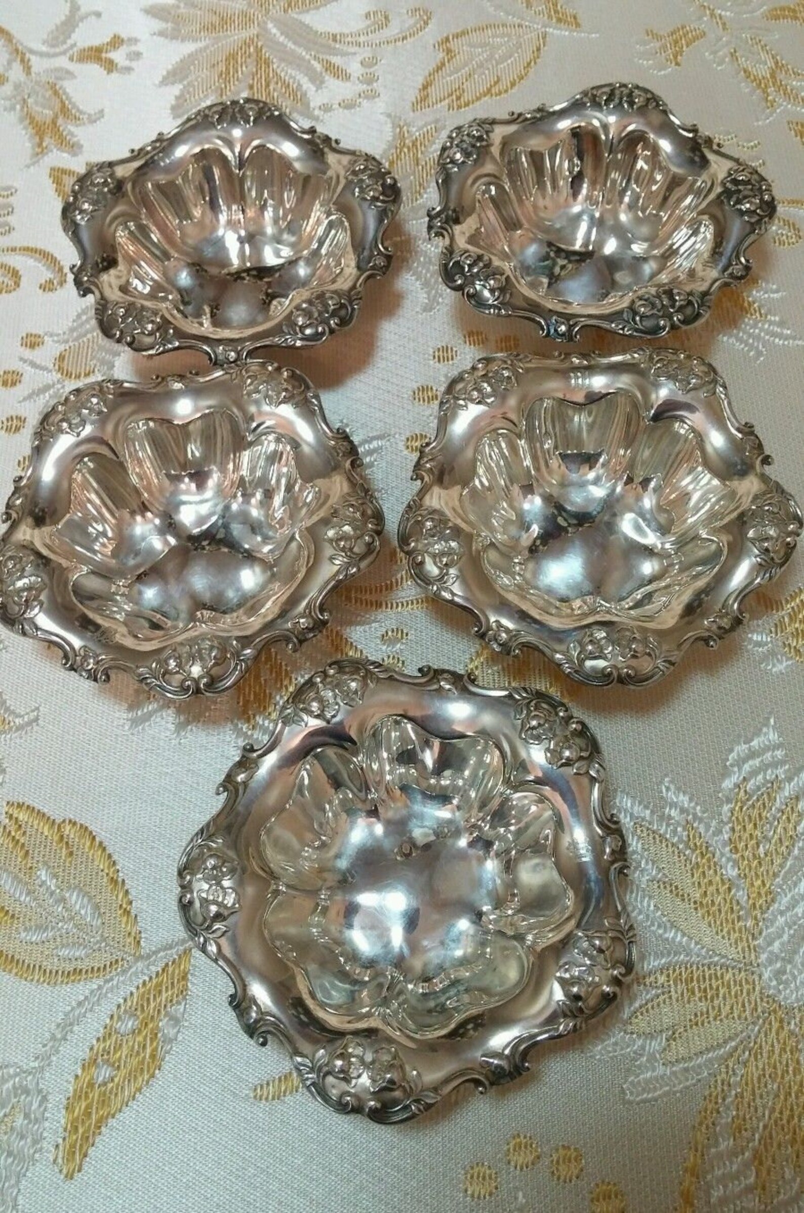 Sterling Silver REED & BARTON Repousse Nut / Bon Bon Dishes - Etsy