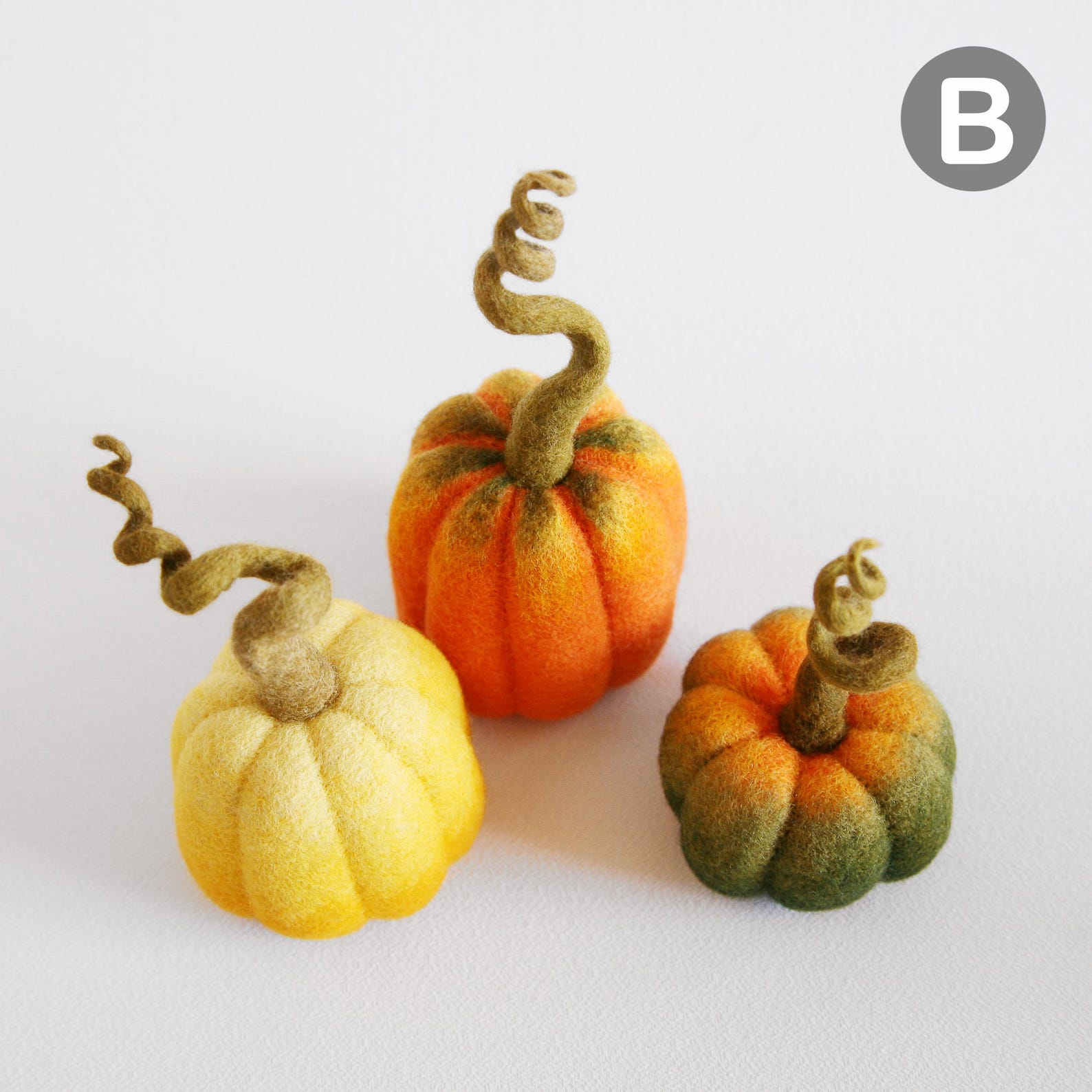 Needle Felted Wool Pumpkins, Fall Halloween Decor - Etsy
