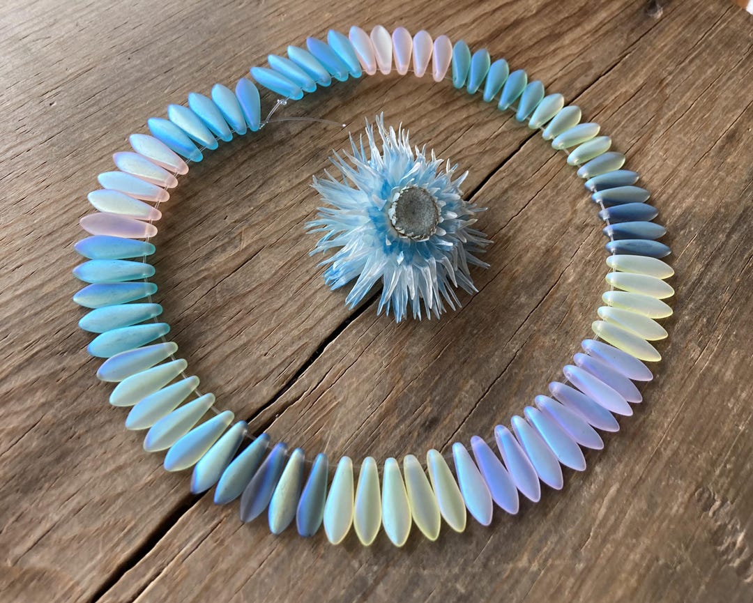 Czech Glass Dagger Bead Mix ~ 7" Strand ~ 10 of Each ~ Matte AB Aqua ...
