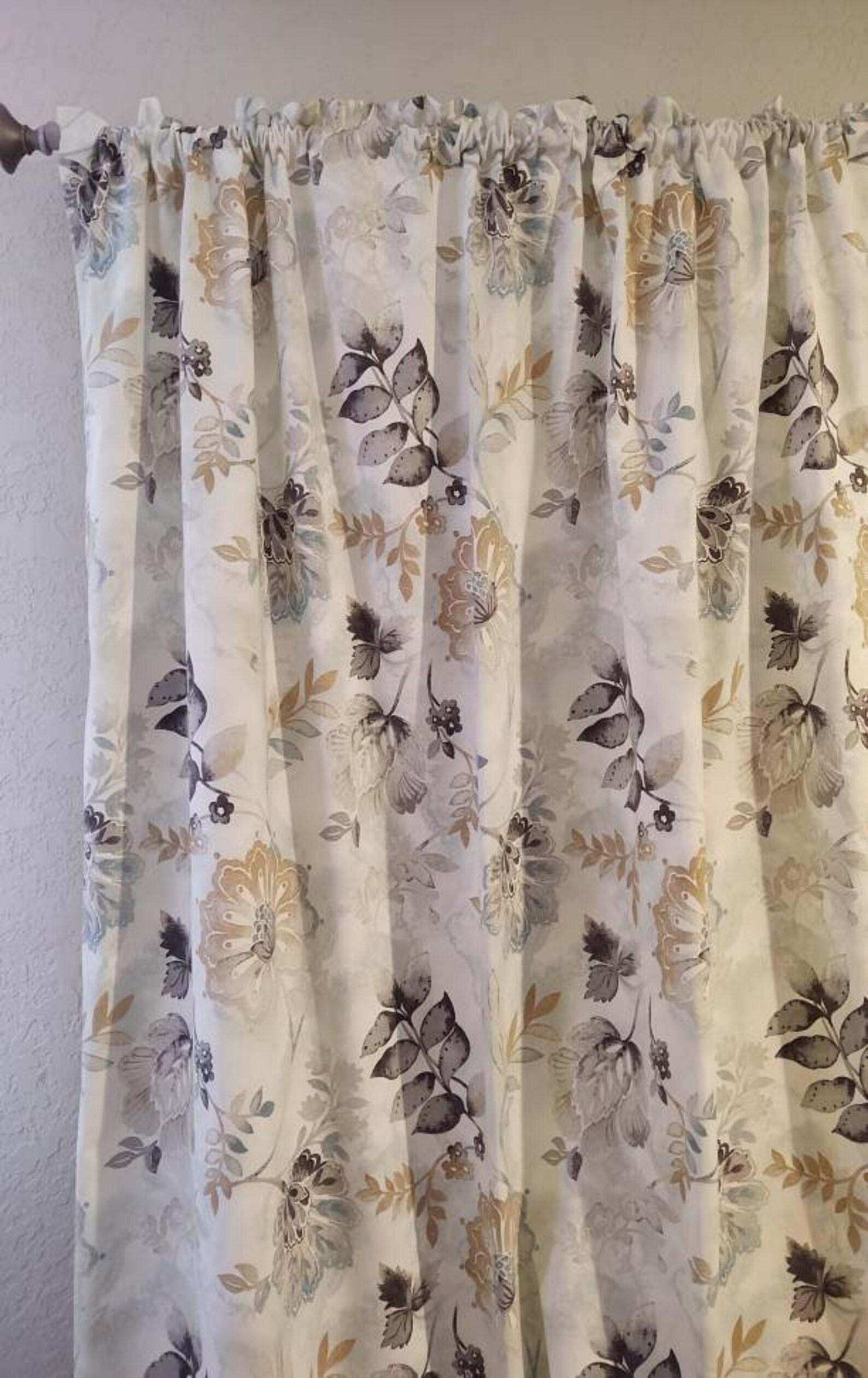 Flowers Kelly Ripa Light Hearted Kitchen Bathroom or | Etsy