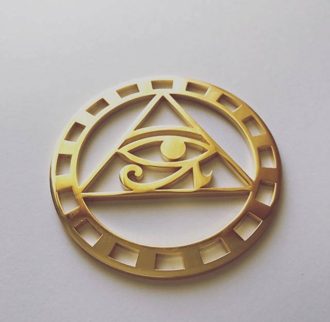 Eye of Horus Gold 24k Plated Tool - Etsy México