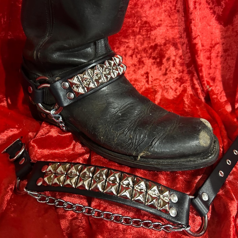 Gold Boot Strap Stud - Etsy