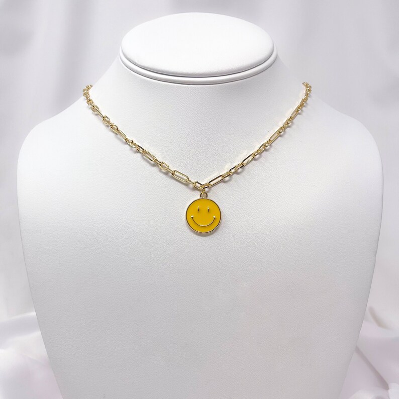 Happy Smiley Face Necklace, Resizable Enamel Smiley Face Charm Necklace ...