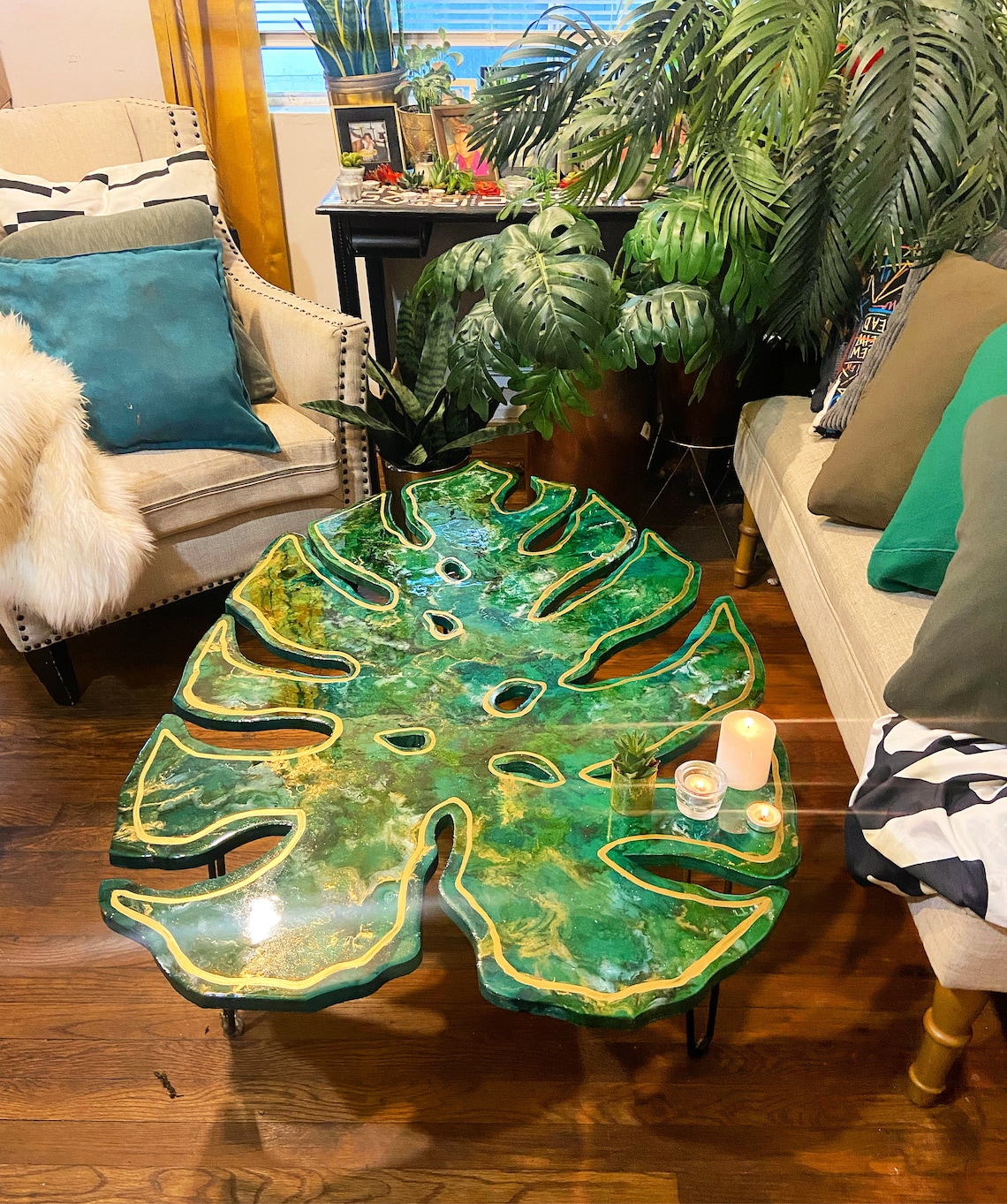MONSTERA LEAF TABLE - Etsy