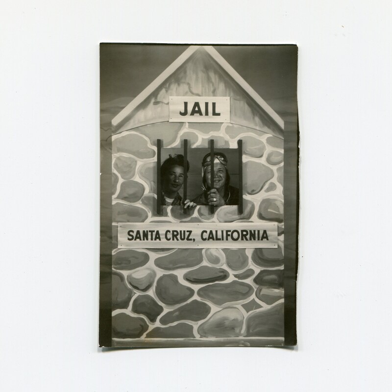 Jail Photo Booth - Etsy