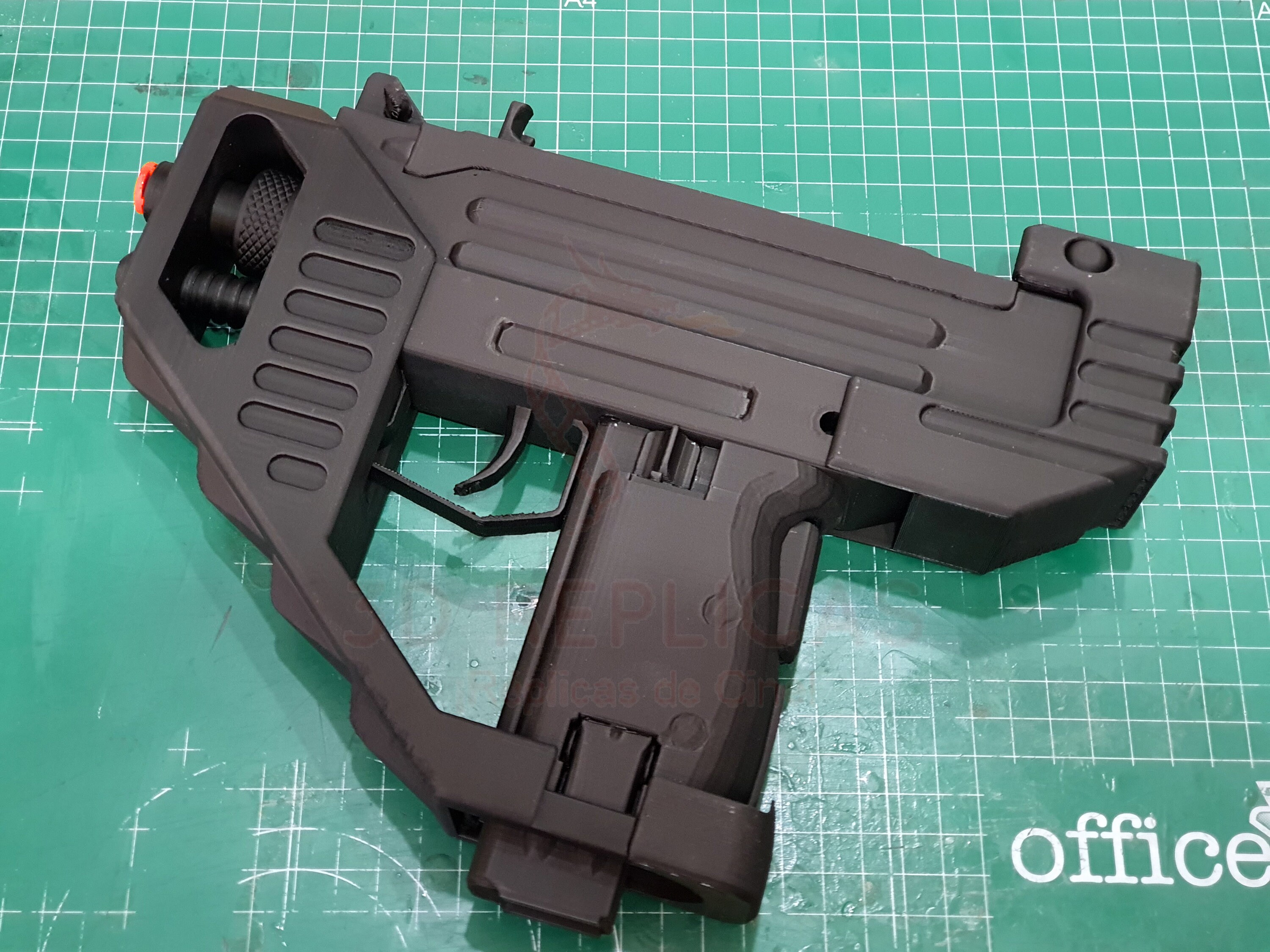 Total Recall Micro Uzi Gun Prop Replica Pistol Arnold - Etsy UK