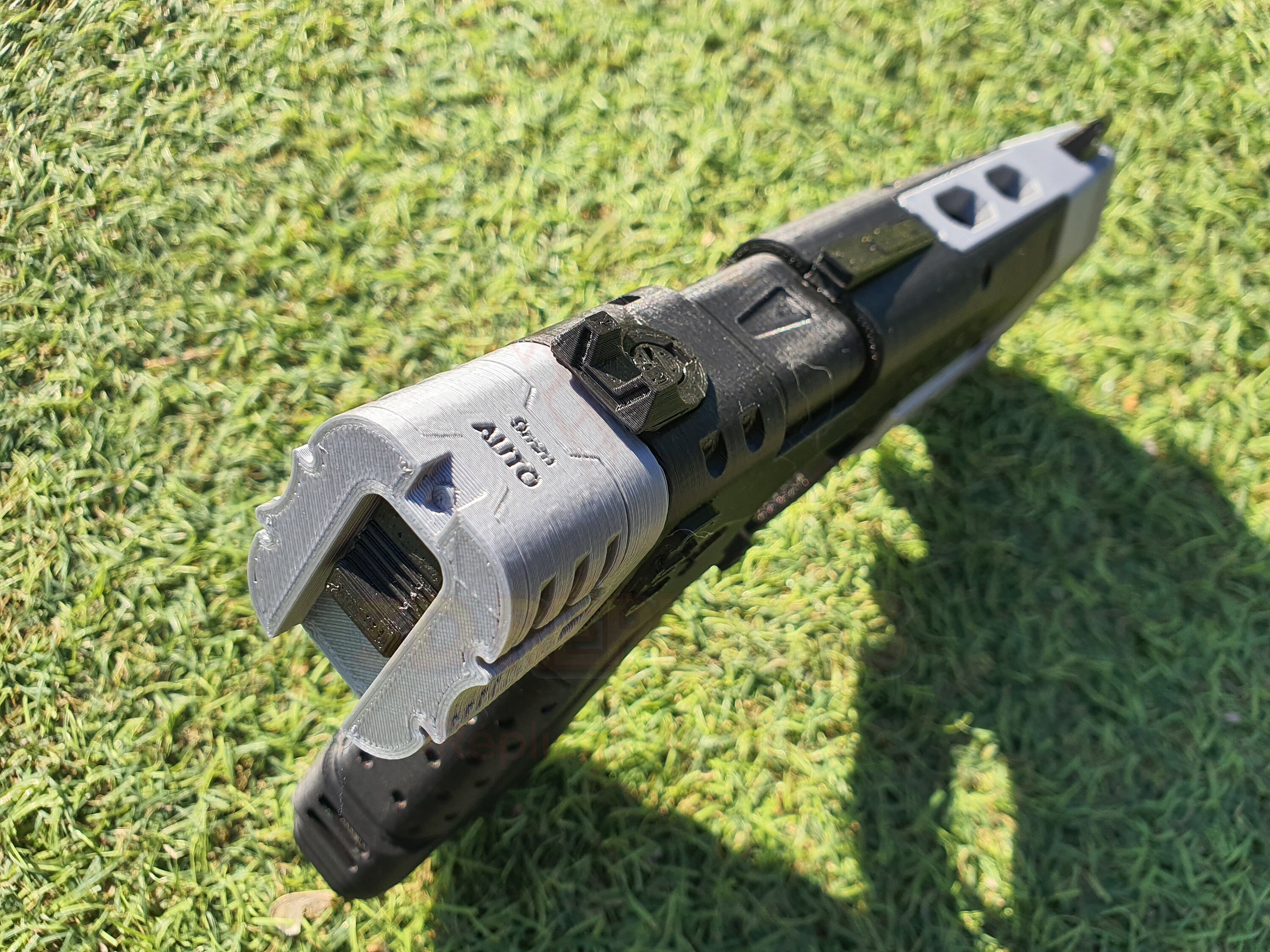 Militech M-10AF Lexington Pistol Gun Prop Replica Blaster - Etsy UK