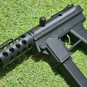 Intratec TEC-9 Machine Gun Prop Replica Big Trouble Little China Crank ...