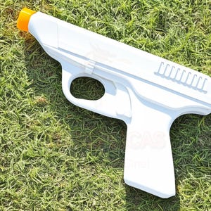 Aliens HK VP70 Hand Gun Prop Replica Pistol USCM Colonial Marines ...