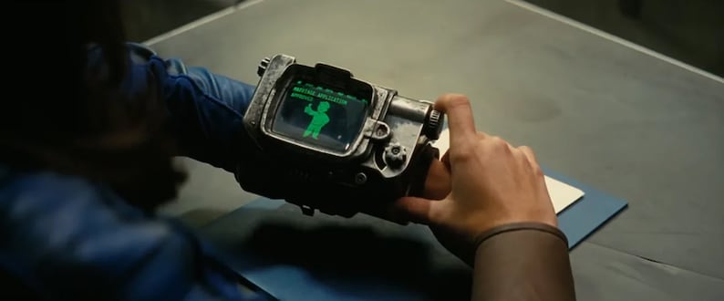Fallout Lucy Pip-boy 3000 Prop Replica Vault-tec Cosplay 2024 TV Show ...