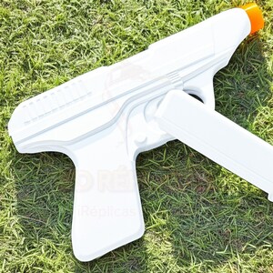 Aliens HK VP70 Hand Gun Prop Replica Pistol USCM Colonial Marines ...