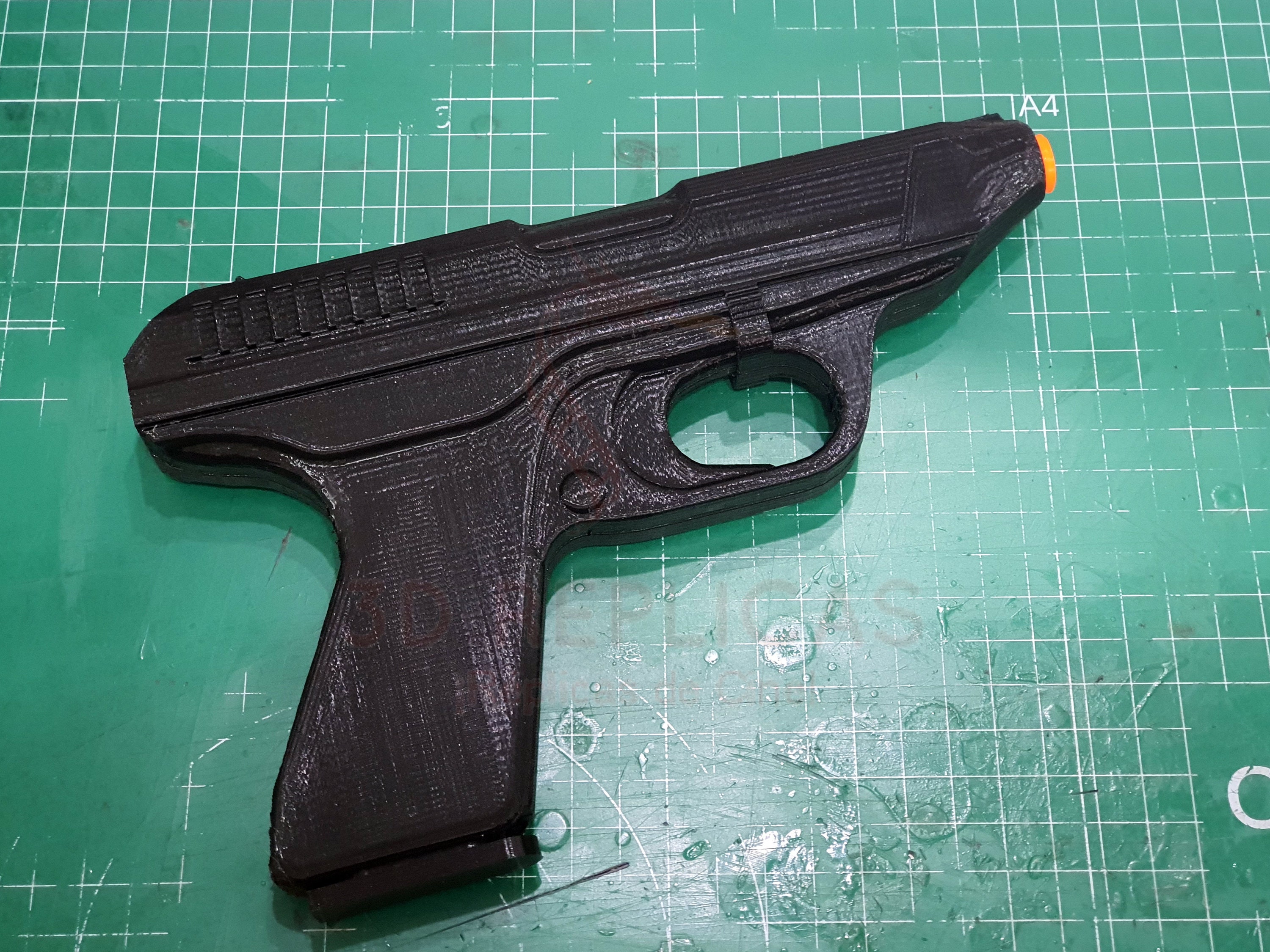 Aliens HK VP70 Hand Gun Prop Replica Pistol USCM Colonial | Etsy