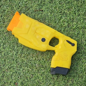 X2 Taser Gun Pistol Prop Replica Cosplay the Flash 22 Jump Street ...