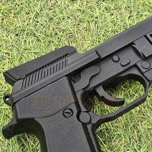 Robocop AUTO-9 Gun Prop Replica Pistol OCP Omni Consumer Products ...