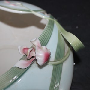 Franz Porcelain Butterfly Vase: Sculptured Papillon Collection, Signed ...