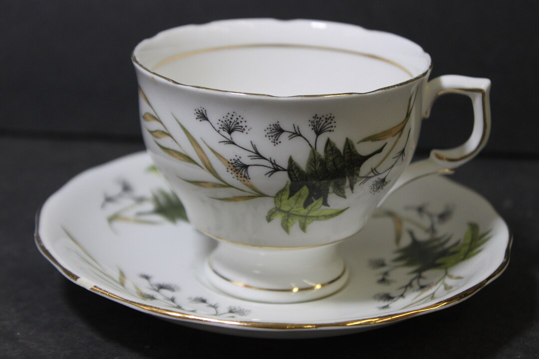 Vintage Colclough Tea Cup and Saucer - Green Foliage Design Tea Cup ...