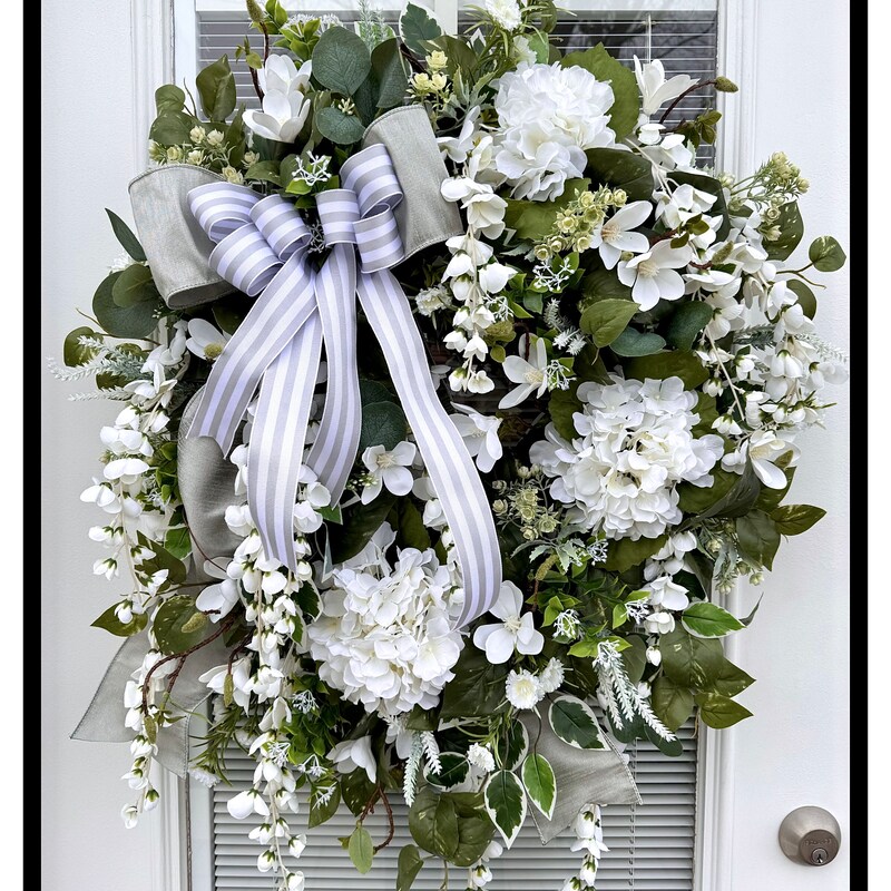 White Wreath - Etsy