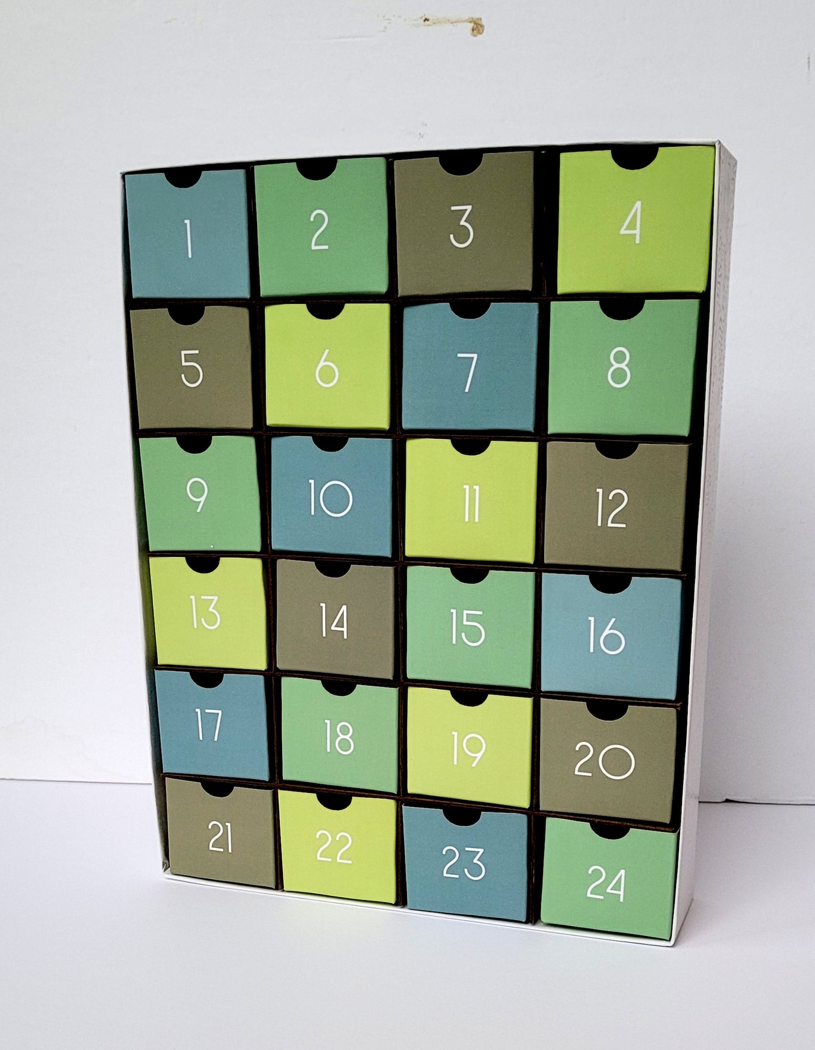 Cardboard DIY Fill-your-own Countdown Box / Holiday Advent Calendar ...