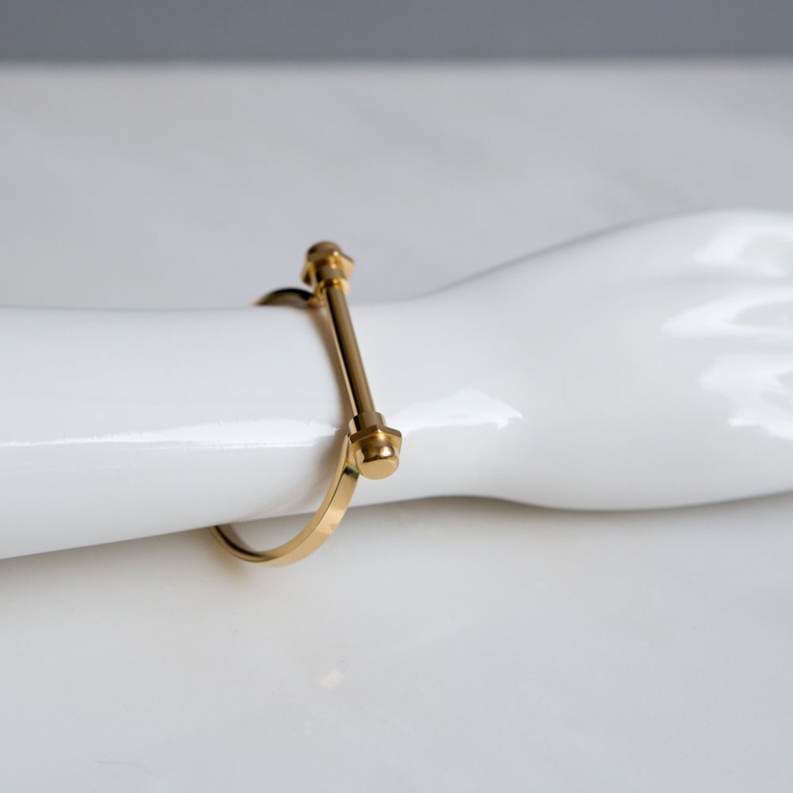 Minimalist Gold Screw Bar Cuff Bracelet Screw Cuff Bracelet - Etsy