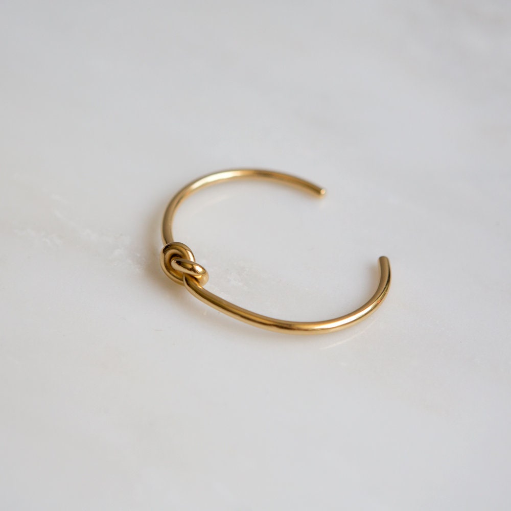 Minimalist Gold Knot Bracelet, Gold Knot Bracelet, Gold Knot Cuff, Tie ...