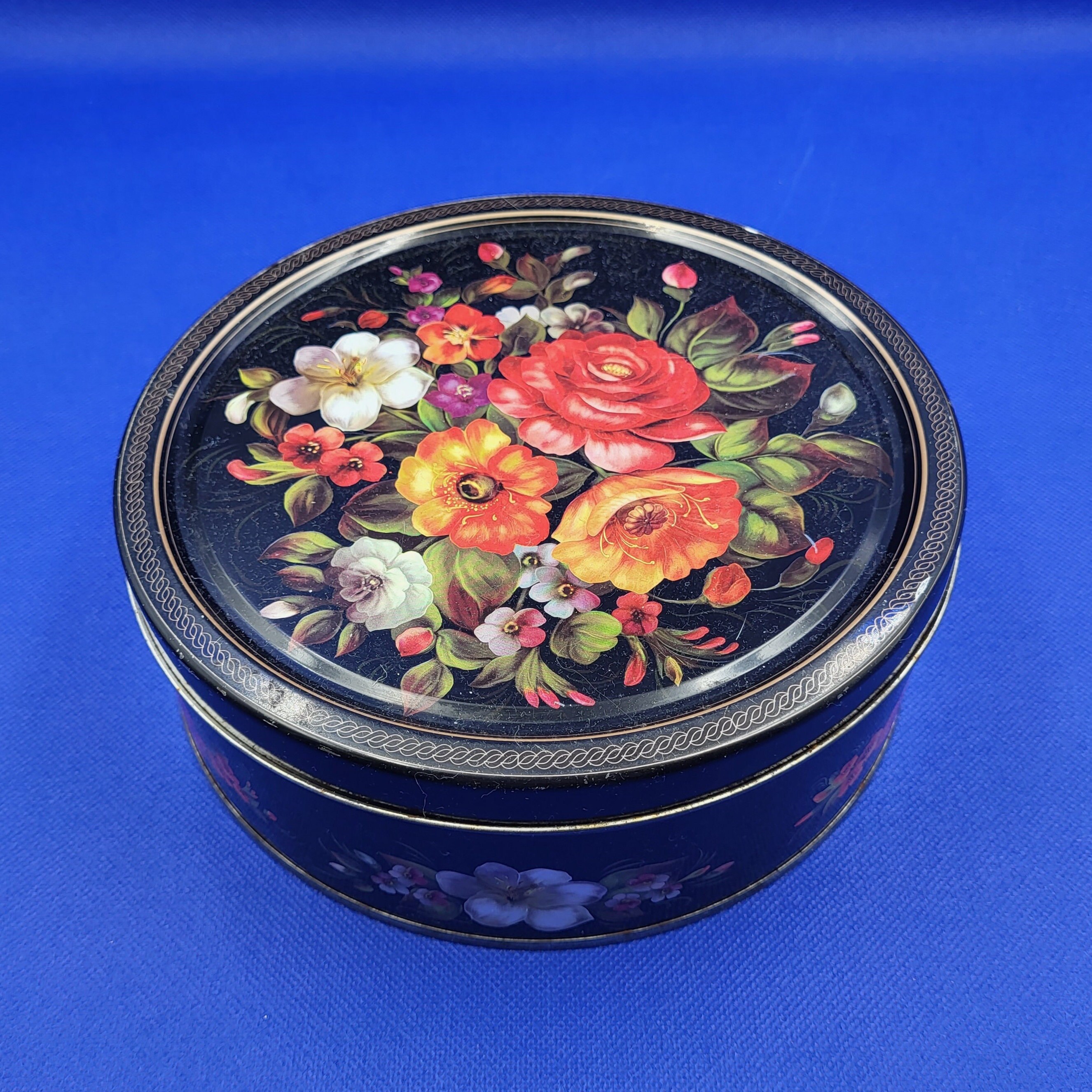 Beautiful Floral Tin Box. Vintage Tin Container. Retro Tin Canister ...