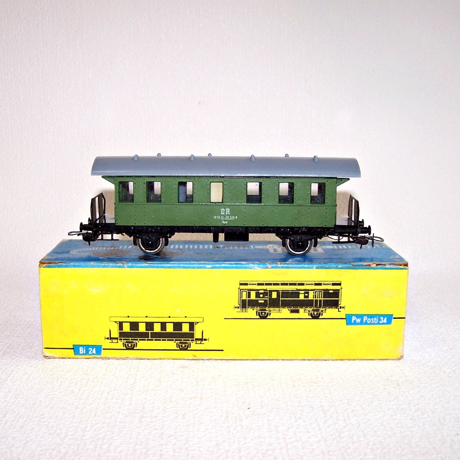 Piko HO Scale Passenger Car in Original Box. Passenger | Etsy