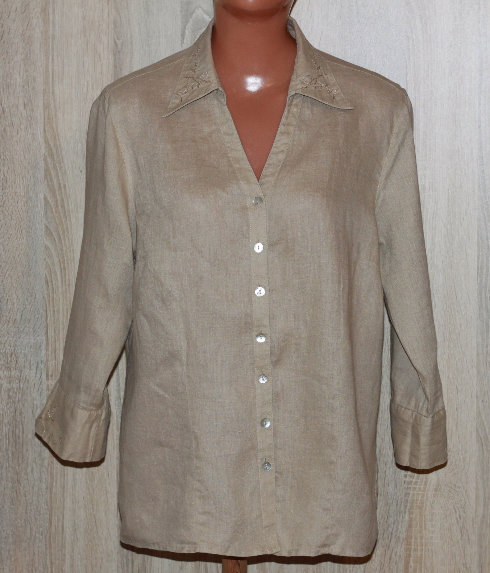 Light Gray Embroidered Linen Blouse With 3/4 Sleeves Size L - Etsy