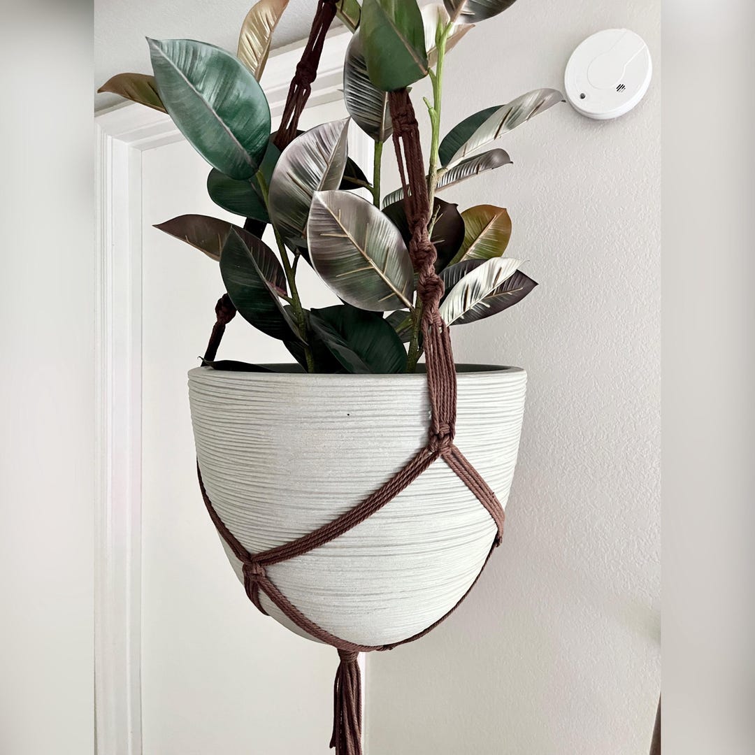 Giant XXL Brown Macrame Plant Hanger - 9 to 16 Inch Pot - Brown - Large ...